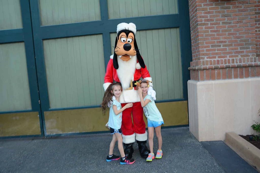 Meet Santa in Walt Disney World at Christmastime!